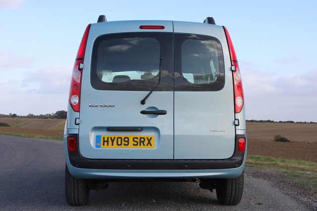 Used Renault Kangoo Estate (2009 - 2012) boot space & practicality