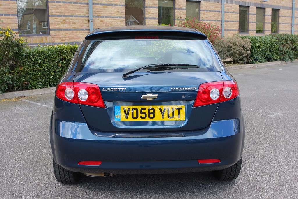 Used Chevrolet Lacetti Hatchback (2005 - 2011) Review