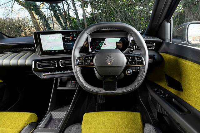 Renault 5 E-Tech (2025) boot space & practicality