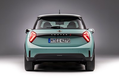 MINI Cooper Review (2025)