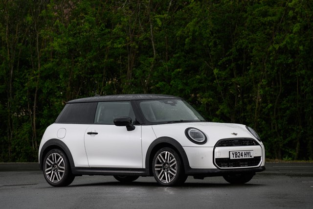 MINI Cooper (2025) engines & performance