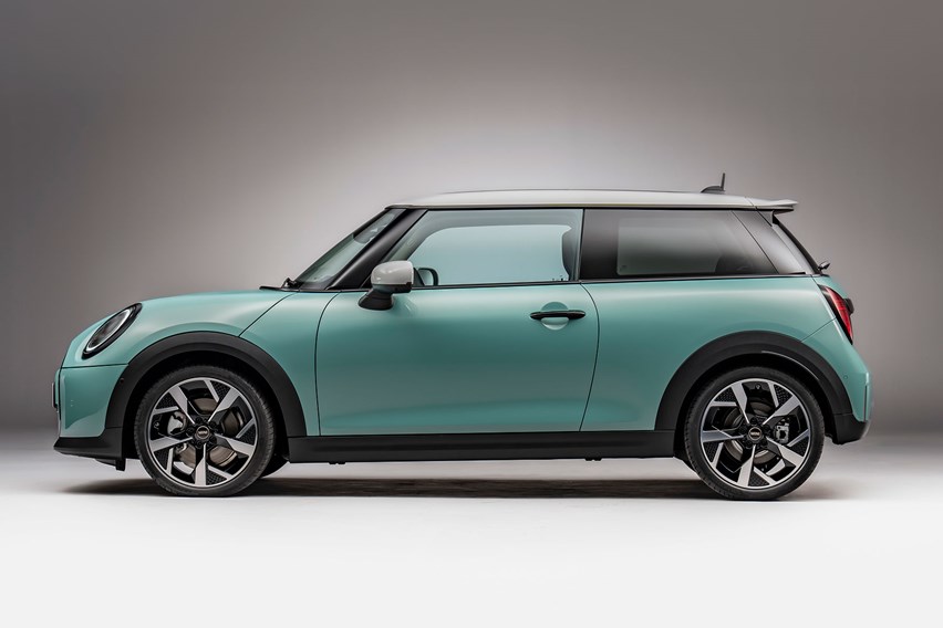 MINI Cooper (2025) engines & performance