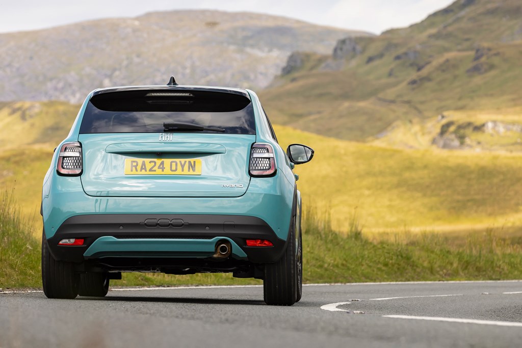 Fiat 600 Hybrid review: Cheap to run, but there are better options