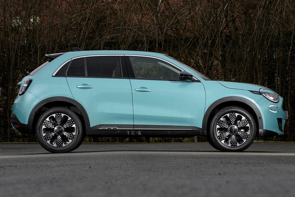 Fiat 600 Hybrid review: Cheap to run, but there are better options