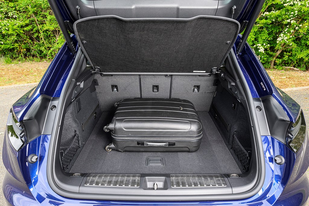 Porsche Macan (2025) boot space & practicality