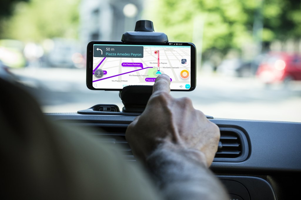 Appy day: The car apps that simplify buying and owning a car