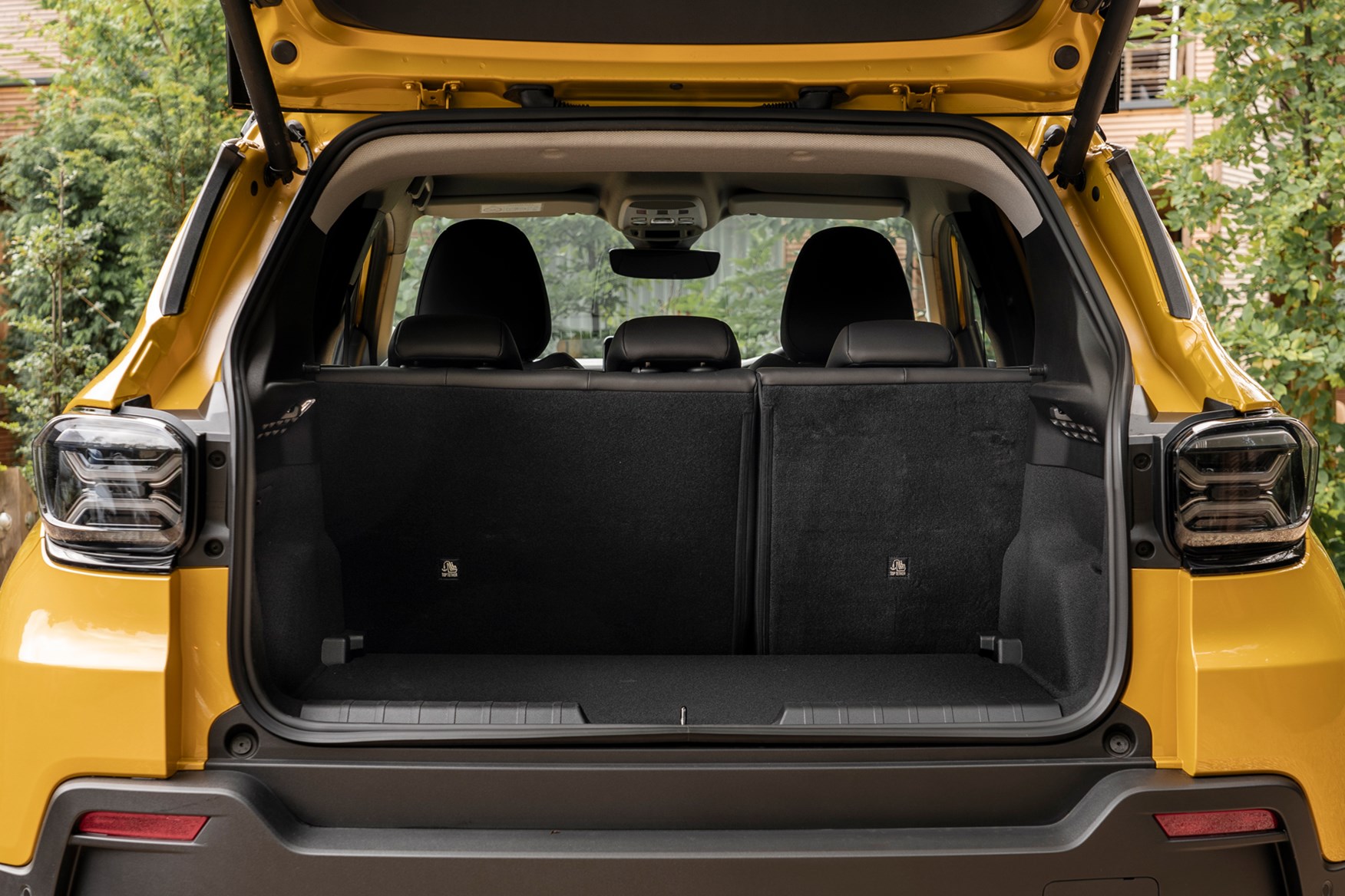 Jeep Avenger EV (2026) boot space & practicality