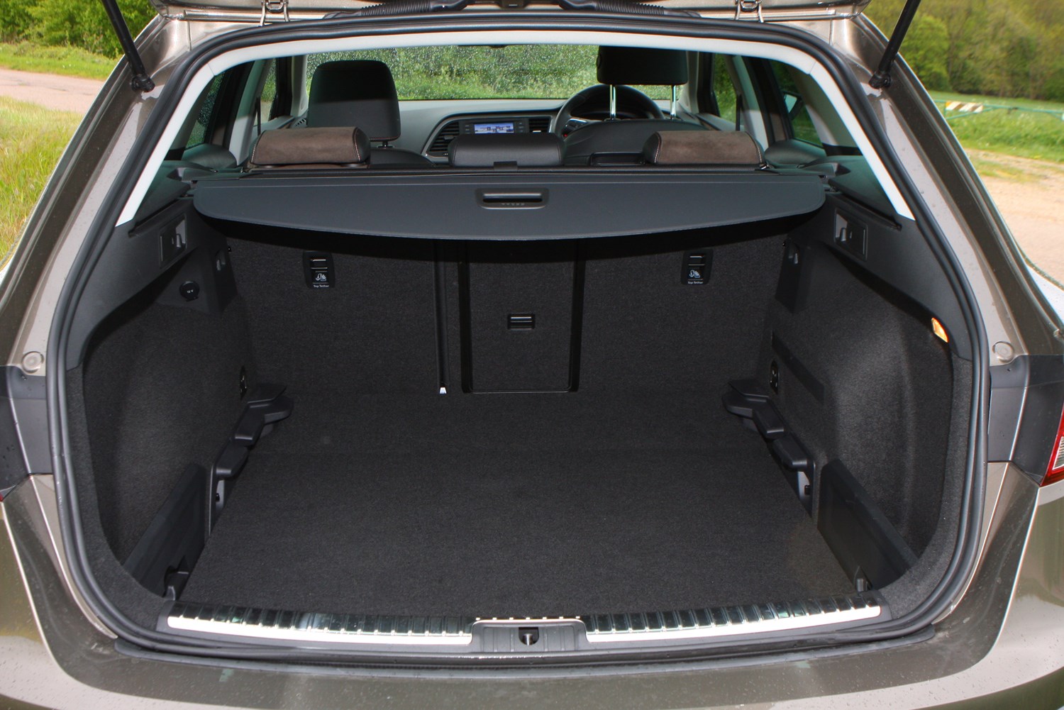 Used SEAT Leon X-PERIENCE (2014 - 2018) boot space & practicality