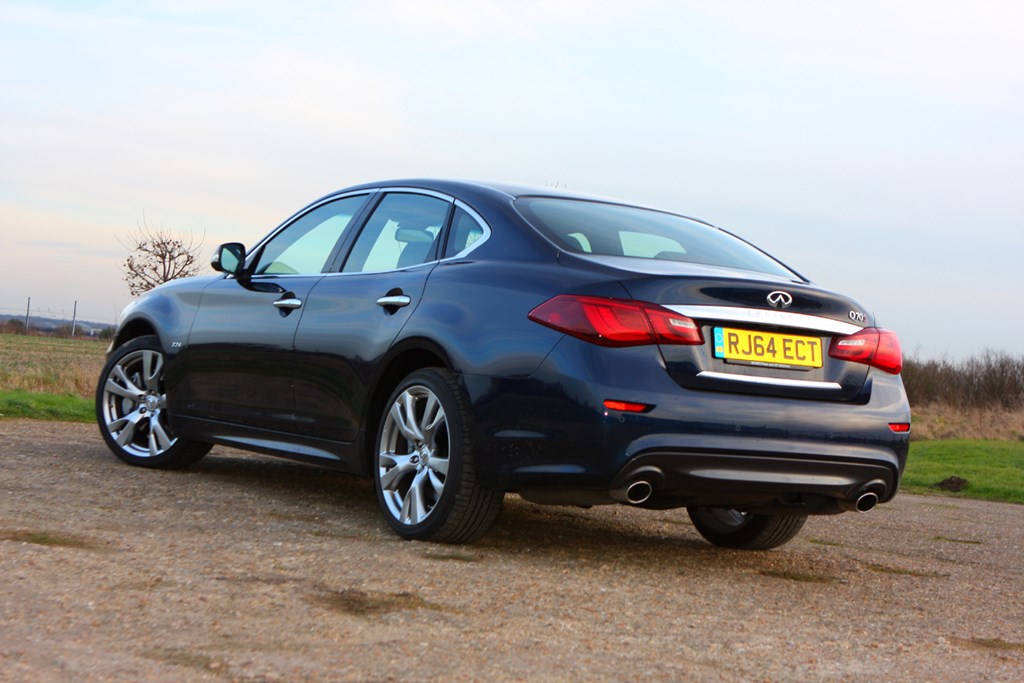 Used Infiniti M Saloon (2010 - 2018) Review