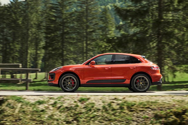 Porsche Macan Review (2023) | Parkers