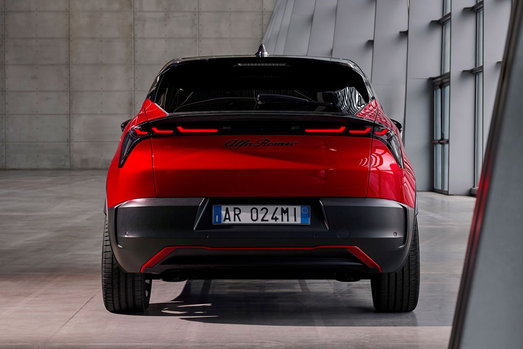 Political pressure forces Alfa Romeo to change the Milano's name to ...