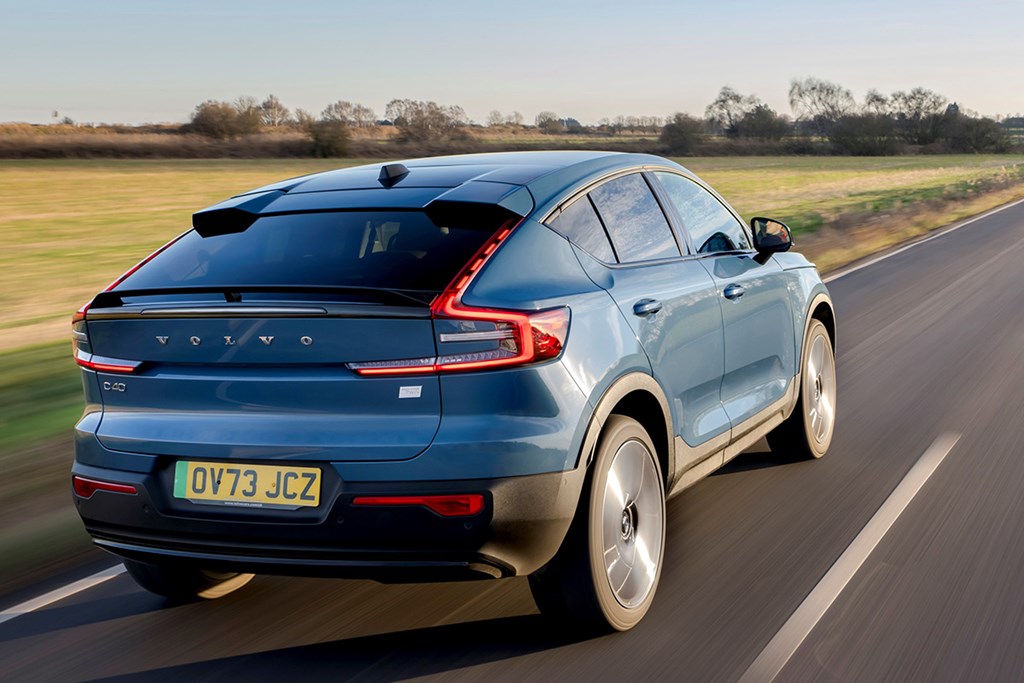 Volvo EC40 Review (2025)