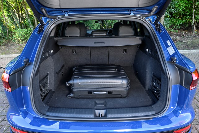 Audi Q6 e-tron (2026) boot space & practicality