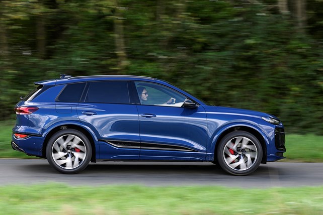 Audi Q6 e-tron (2025) engines & performance