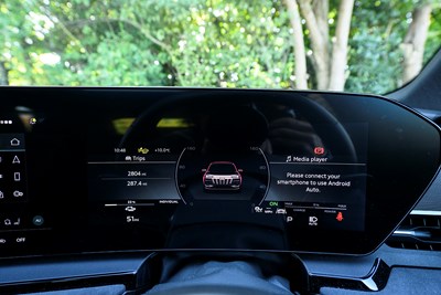 Audi Q6 e-tron (2025) boot space & practicality