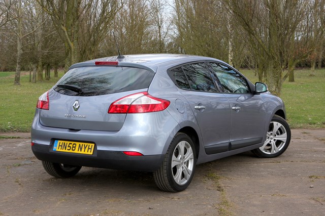 Used Renault Megane Hatchback (2008 - 2016) boot space & practicality