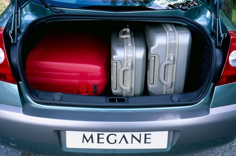 Used Renault Megane Saloon (2003 - 2006) boot space & practicality