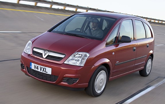 Used Vauxhall Meriva Estate (2003 - 2010) boot space & practicality