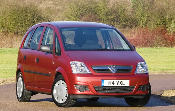 Used Vauxhall Meriva Estate (2003 - 2010) boot space & practicality