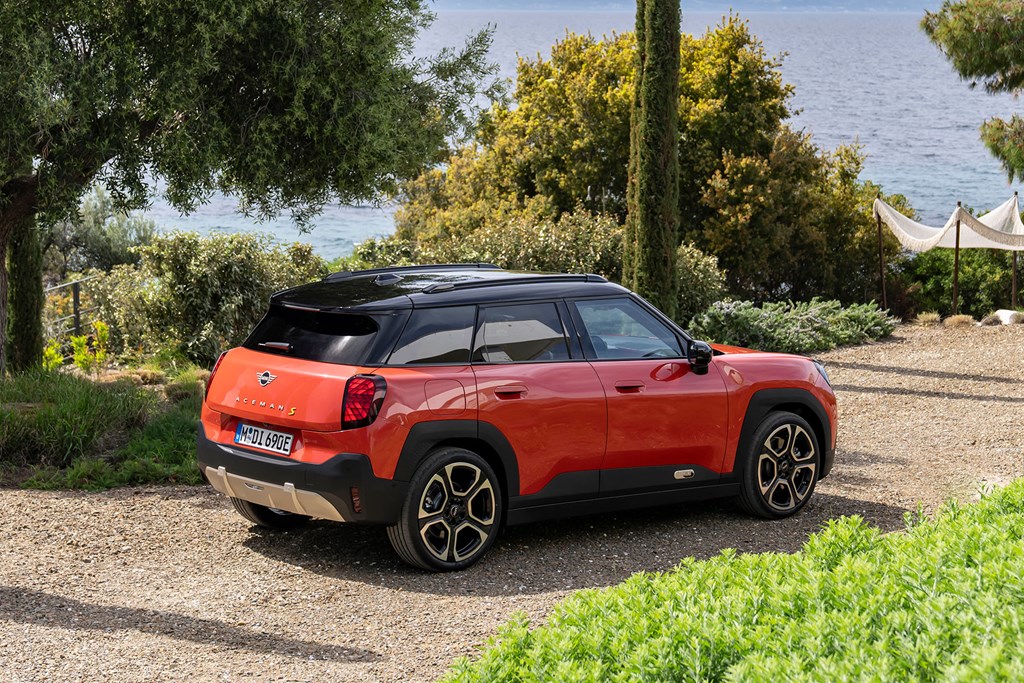 Diversify and electrify: new MINI Aceman EV launched