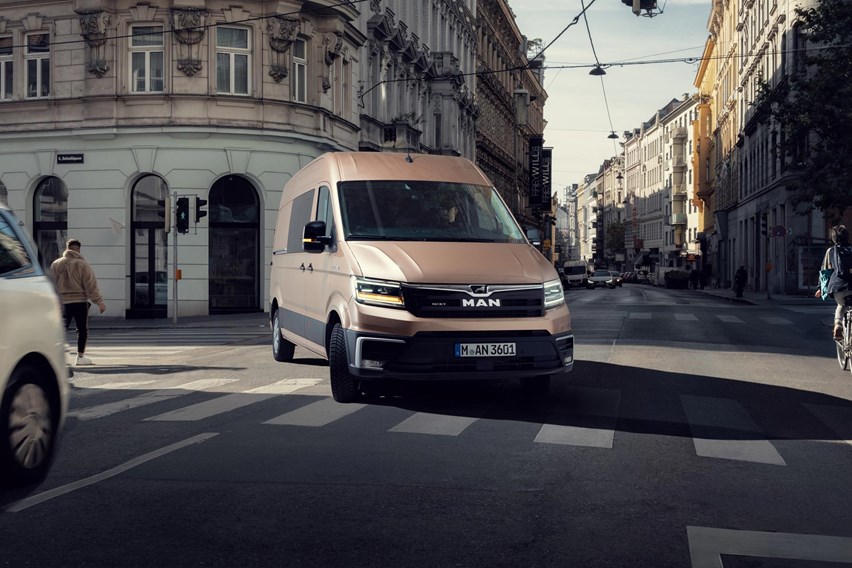 2024 MAN TGE facelift - new tech and revamped cabin