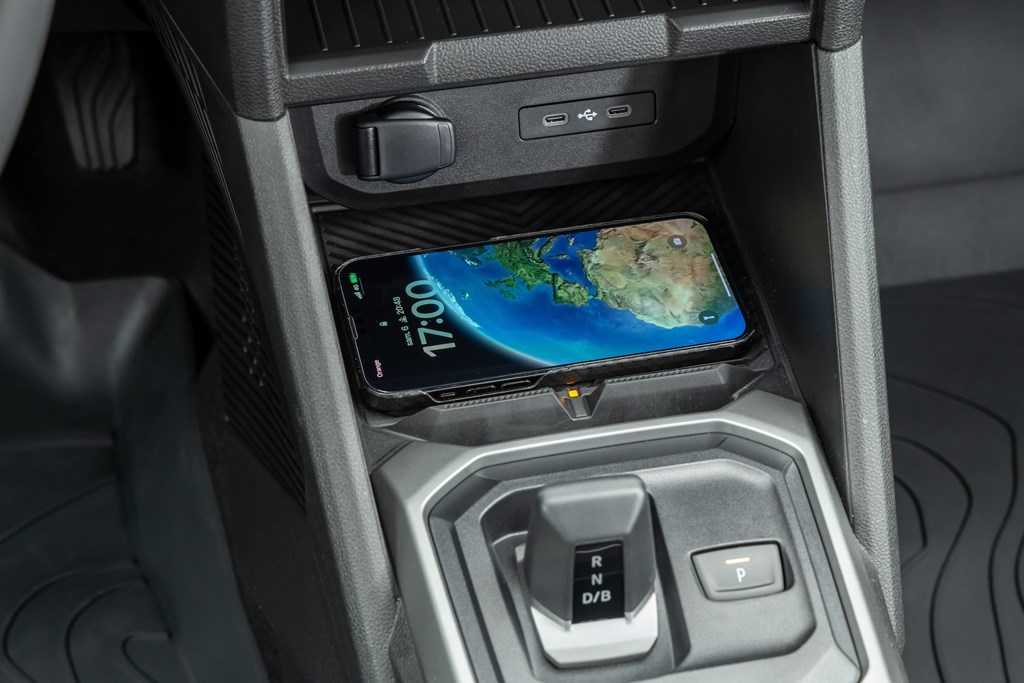 Dacia Duster (2025) boot space & practicality