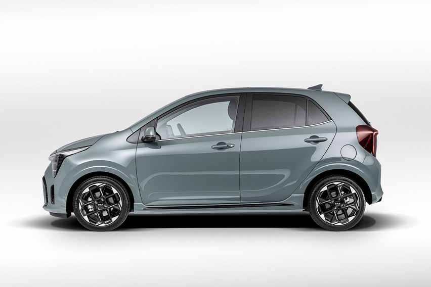 Big tech, small car: updated Kia Picanto on sale now