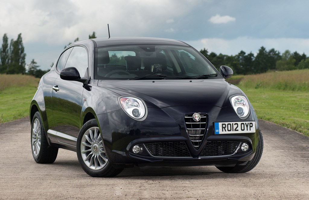 Used Alfa Romeo Mito Hatchback (2009 - 2018) interior
