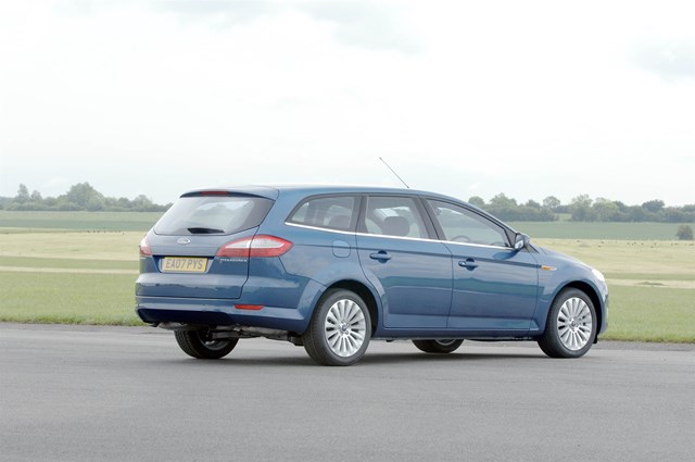 Used Ford Mondeo Estate (2007 - 2014) boot space & practicality