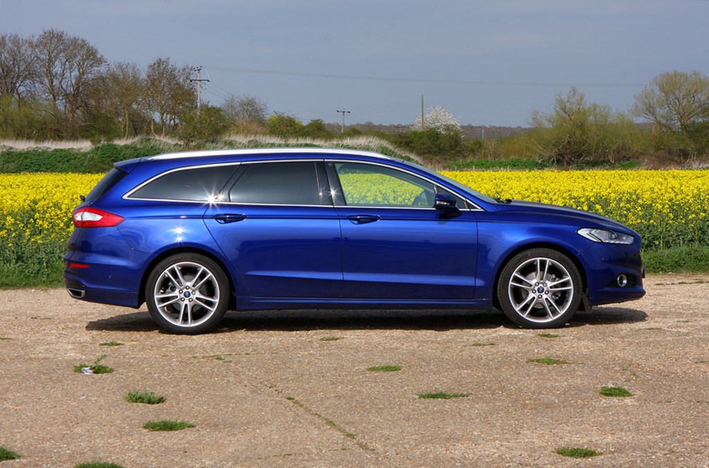 Used Ford Mondeo Estate (2014 - 2022) boot space & practicality