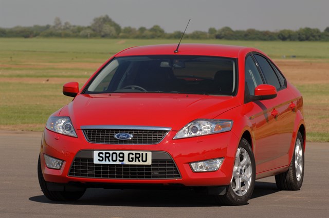 Used Ford Mondeo Hatchback (2007 - 2014) boot space & practicality