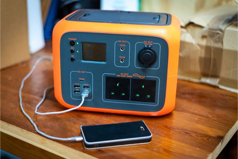 Best portable power stations with fast charging 2025