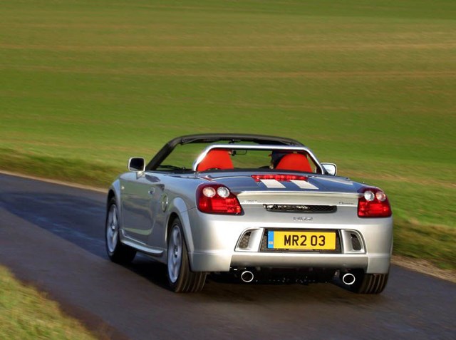 Used Toyota MR2 Roadster (2000 - 2006) boot space & practicality