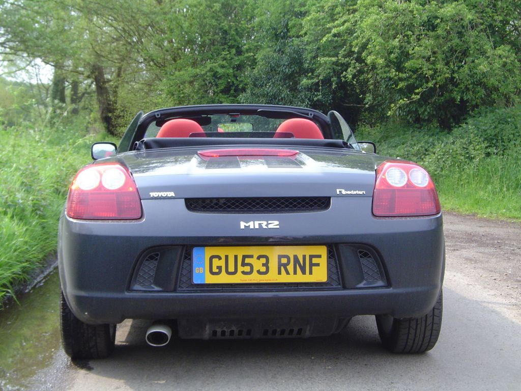 Used Toyota MR2 Roadster (2000 - 2006) boot space & practicality