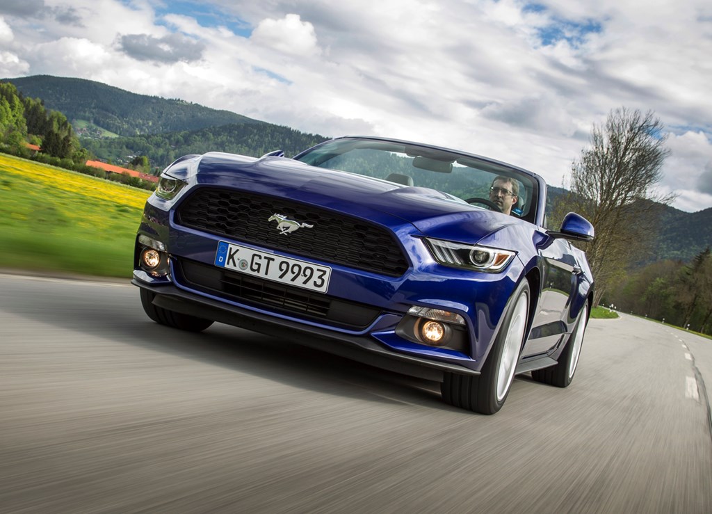 Used Ford Mustang Coupe (2015 - 2024) mpg, costs & reliability