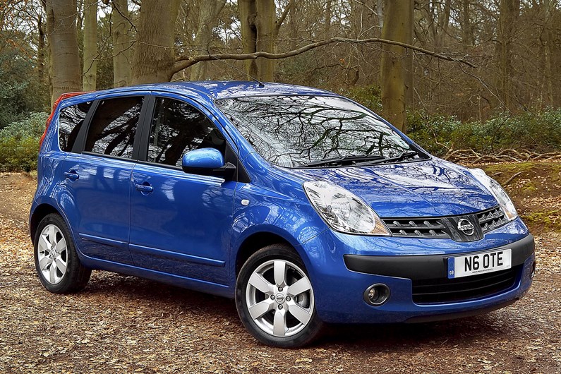 Nissan Note Hatchback 1.6 Petrol (2006 - 2013) specs & dimensions | Parkers
