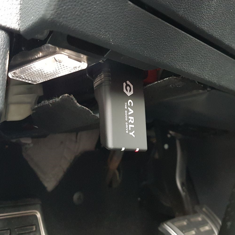 Carly launches free used car check: overview and Parkers' impressions