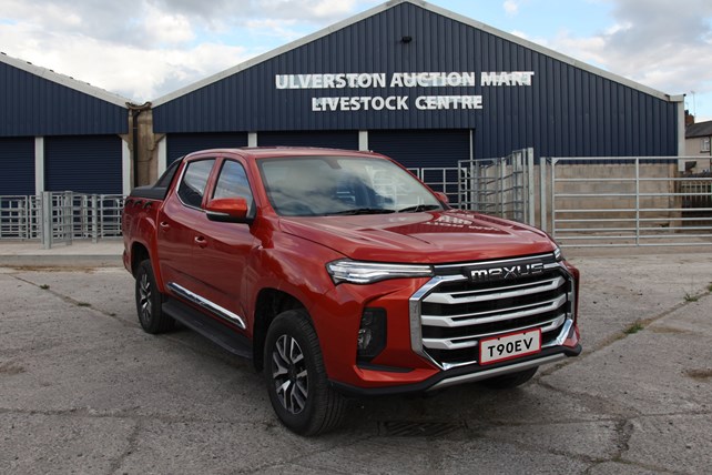 Maxus T90 pickup truck no longer EV only with diesel planned