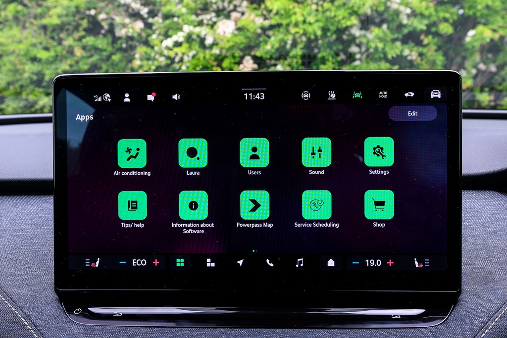 Skoda Elroq (2025) boot space & practicality