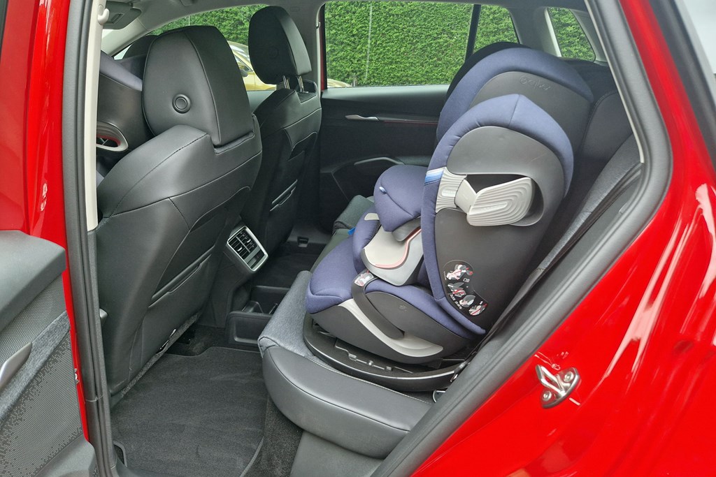 Skoda Elroq (2025) review: Brilliant all-rounder that just happens to ...