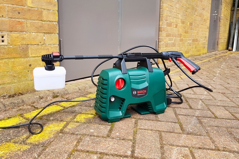 Bosch EasyAquatak 120 review: small yet mighty pressure