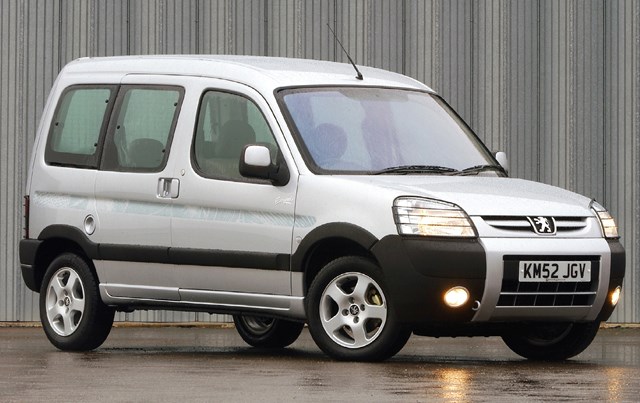 Used Peugeot Partner Combi Estate (2001 - 2010) boot space & practicality