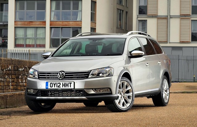 Used Volkswagen Passat Alltrack (2012 - 2014) boot space & practicality