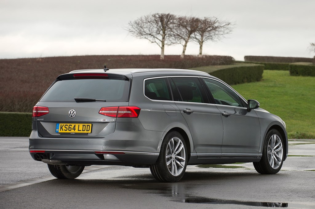 Used Volkswagen Passat Estate (2015 - 2024) boot space & practicality