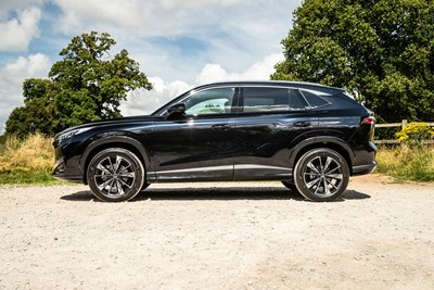 MG HS (2025) boot space & practicality