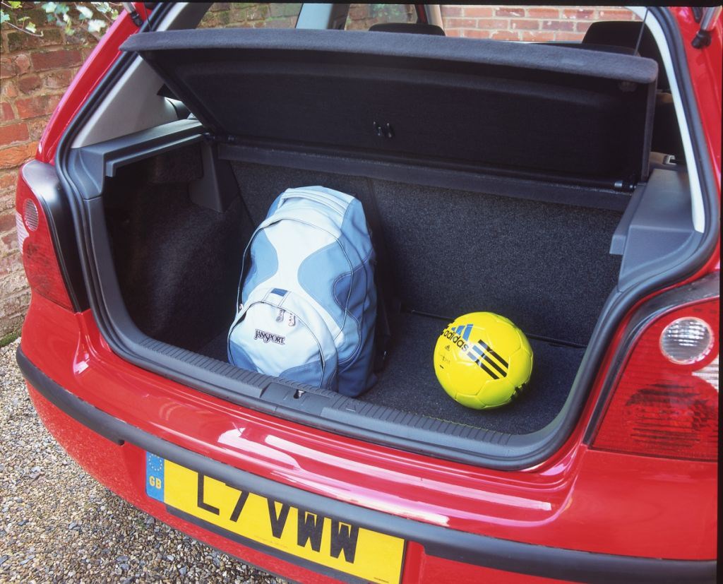 Used Volkswagen Polo Hatchback (2002 - 2009) boot space & practicality