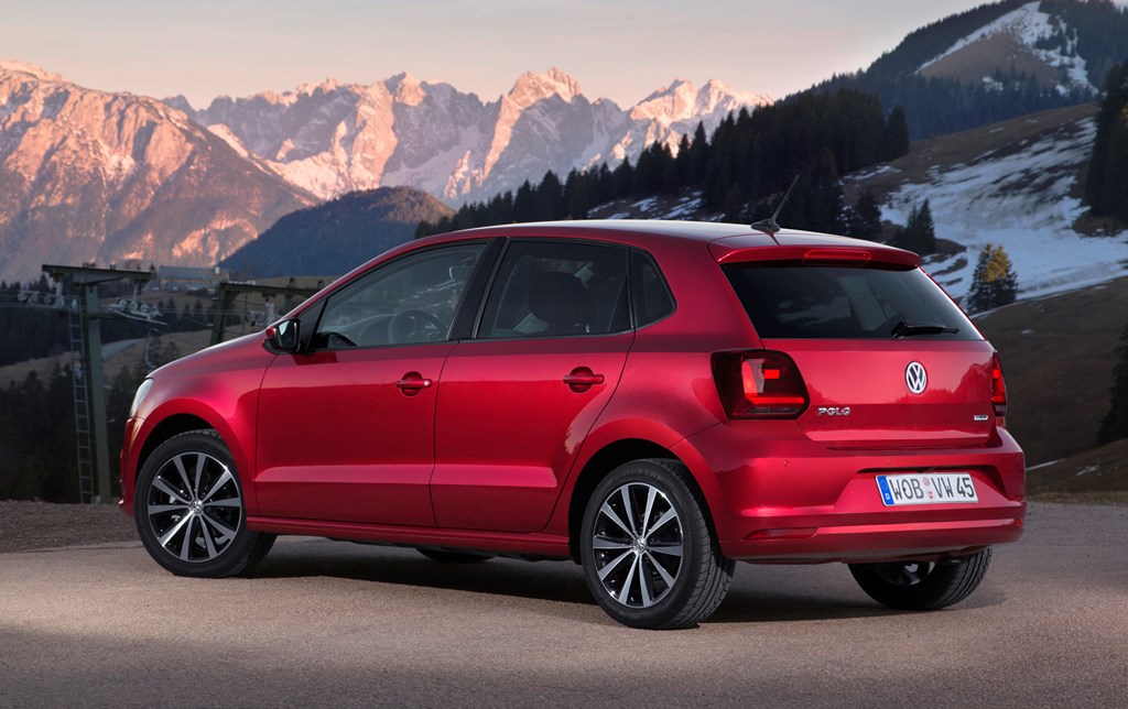 Used Volkswagen Polo Hatchback (2009 - 2017) mpg, costs & reliability