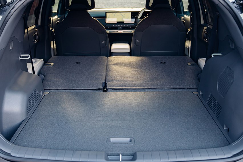 Kia EV3 (2025) interior