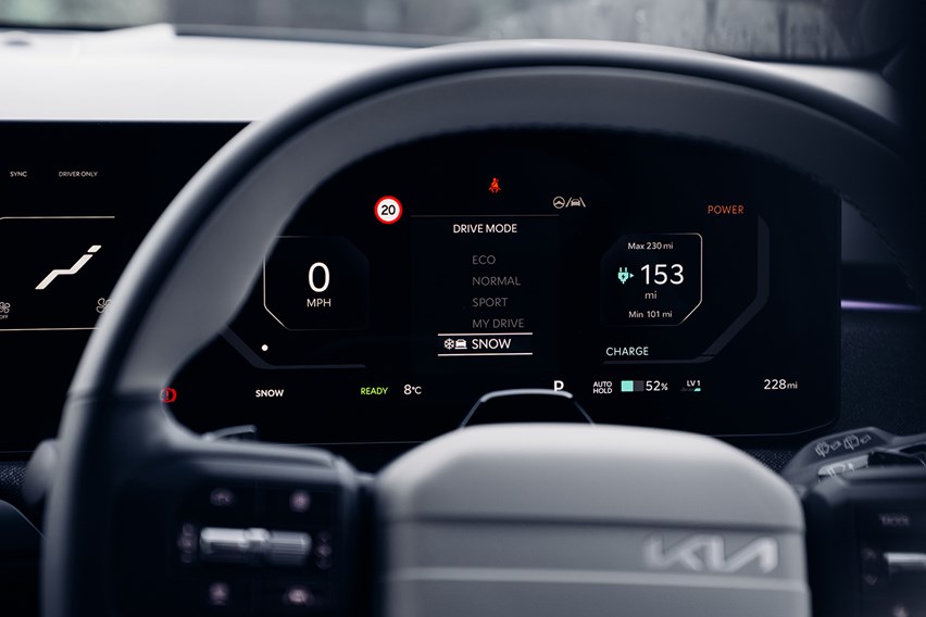 Kia EV3 (2025) interior