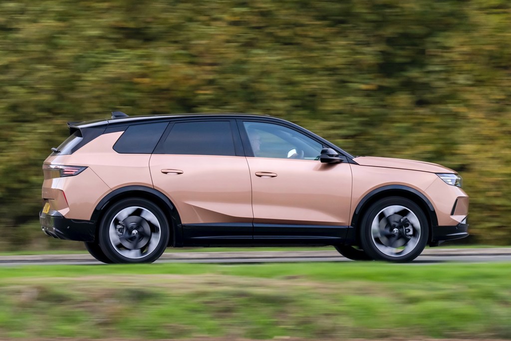 Vauxhall Grandland Electric (2026) boot space & practicality